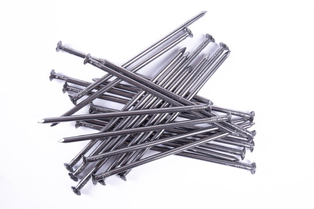 Clavos y Grampas – Alambres del este
